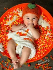 Adorable Fall Baby Photoshoot Ideas You Won't Want to Miss!