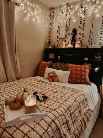 Fall in Love with These 9 Aesthetic Fall Bedroom Ideas